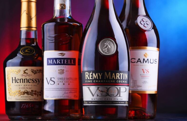 How to Drink Cognac: A Beginner-to-Luxury Guide - Château de Lasfonds