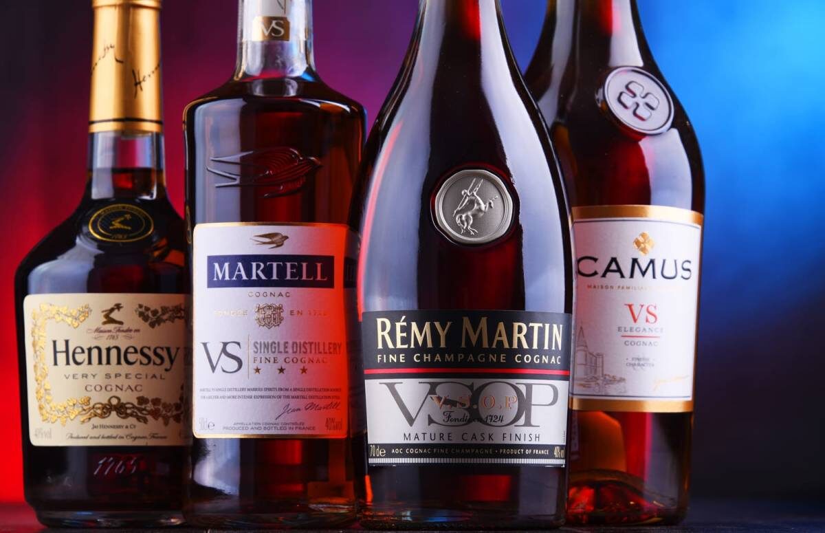 How to Drink Cognac: A Beginner-to-Luxury Guide - Château de Lasfonds